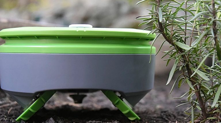 Tertill weeding robot review: Does it work? - InsightWeeds
